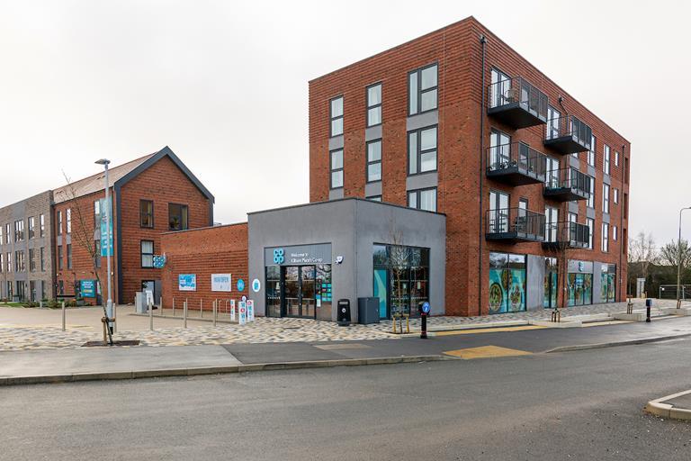 Oxfordshire community of Willowbrook Park, Didcot gets year’s first Co ...